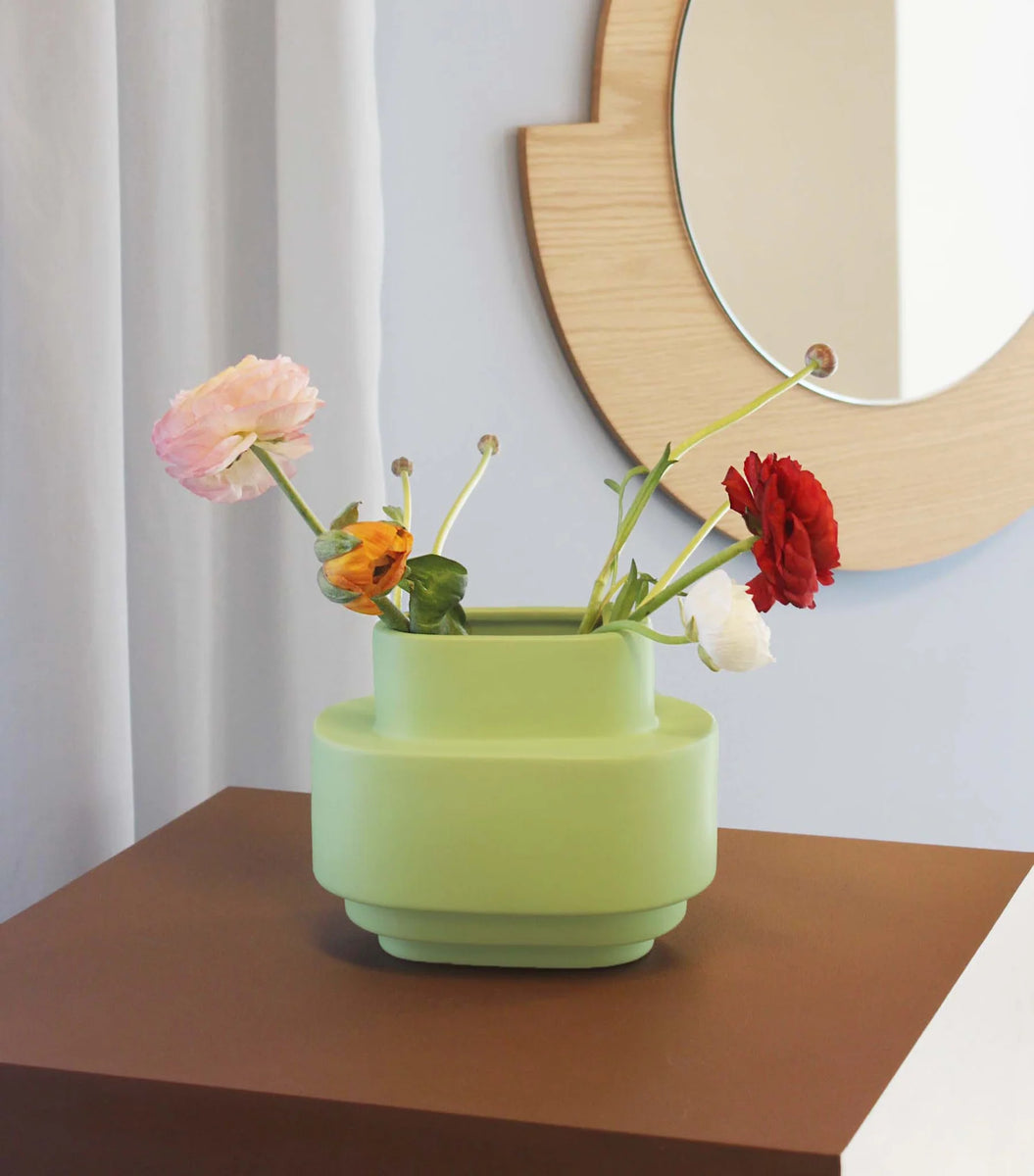 Layer Vase – Isle at ease